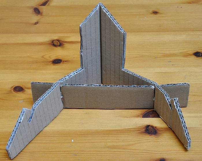 Cardboard Stand 700 RasPi TV